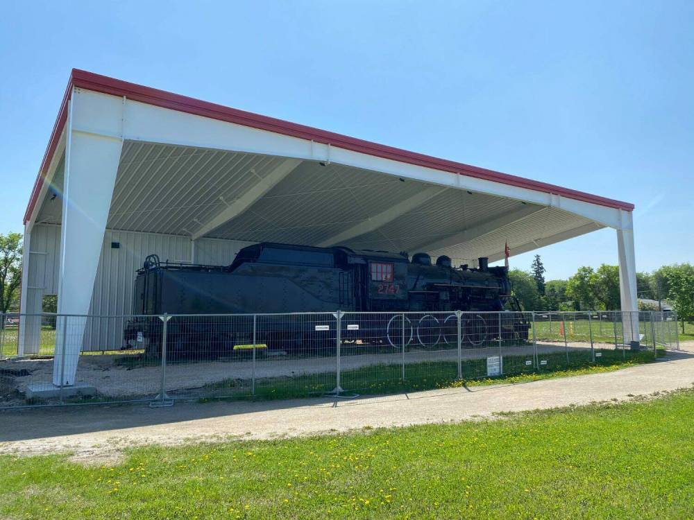 CN puts up cash to shelter historic locomotive – Winnipeg Free Press