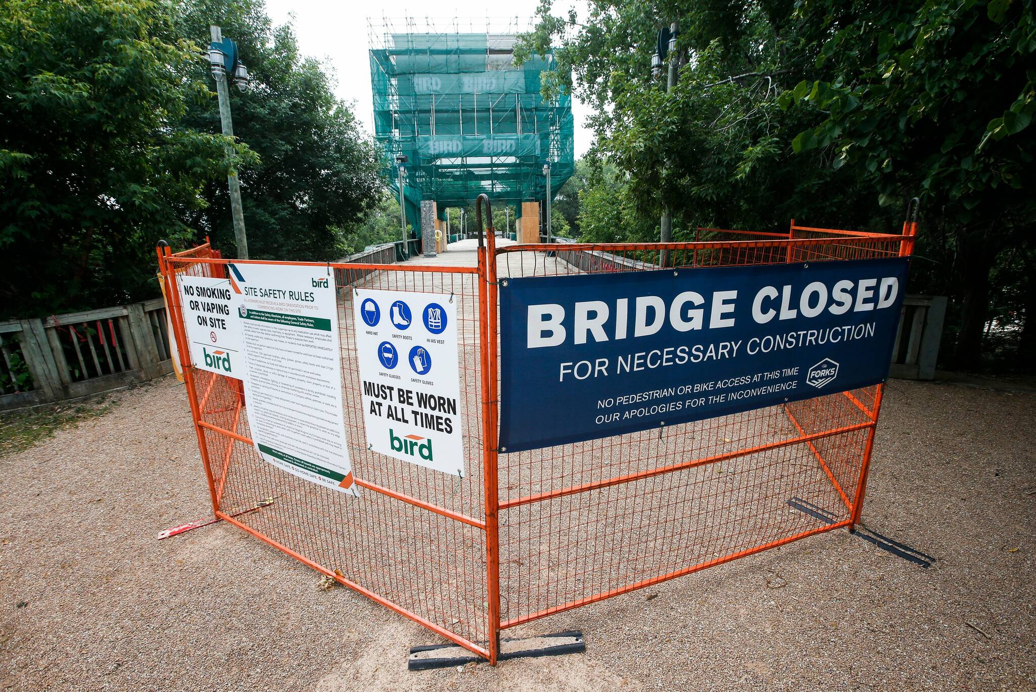 Bridge closure ‘major problem’ for cyclists, pedestrians – Winnipeg ...