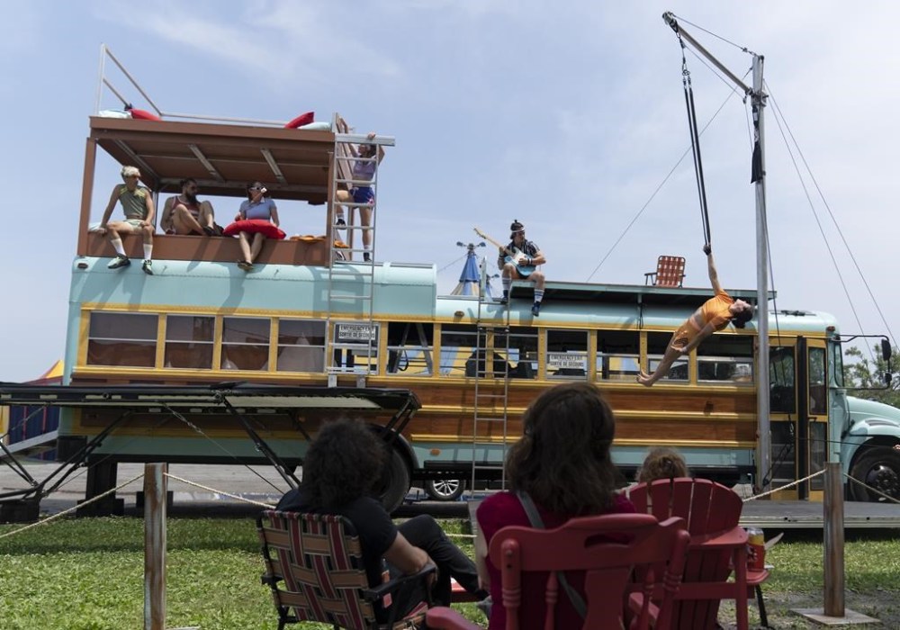Beyond the big top: Montreal circus market unites performers and talent ...