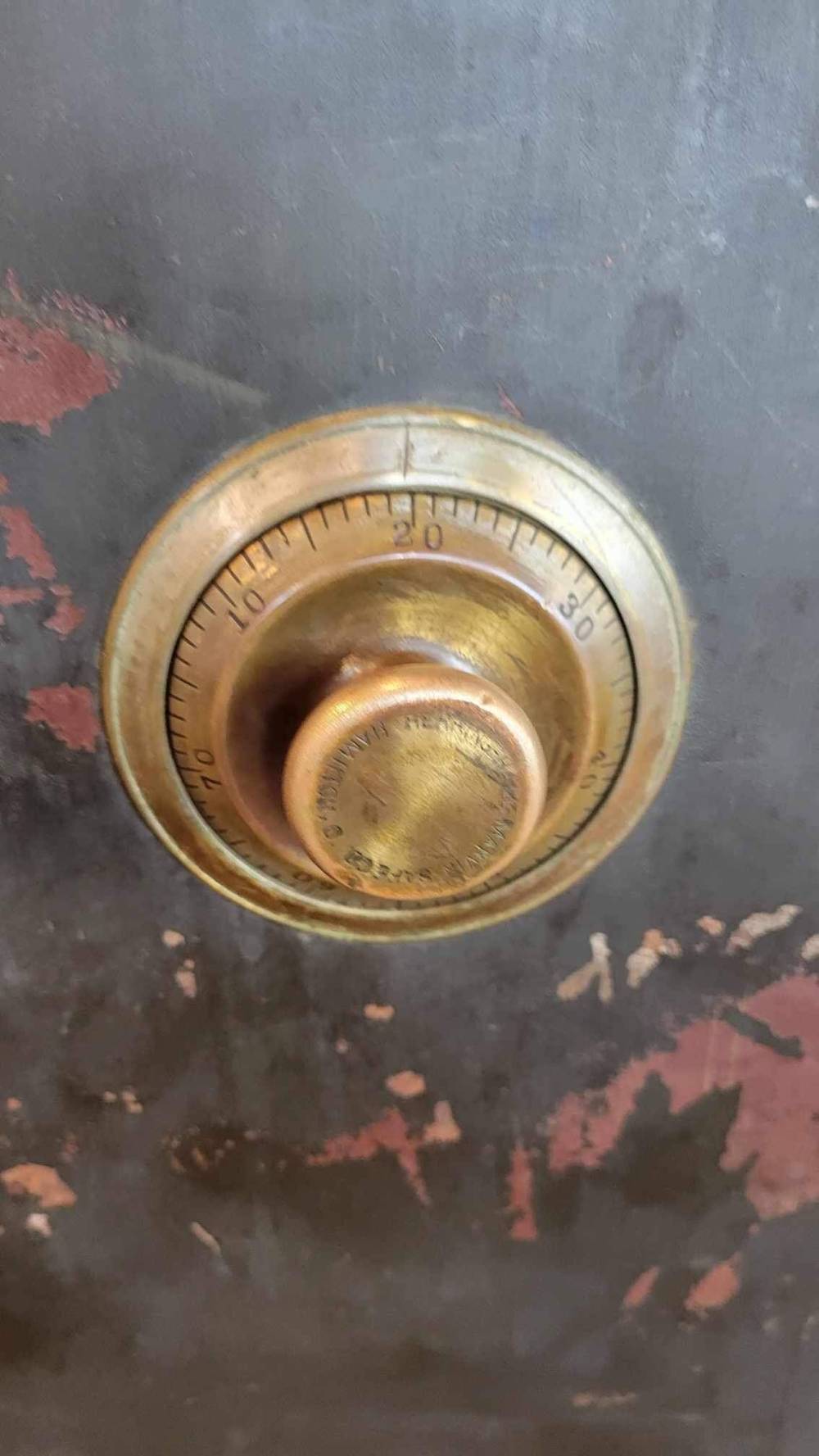 Century-old safe no match for Winnipeg man – Winnipeg Free Press