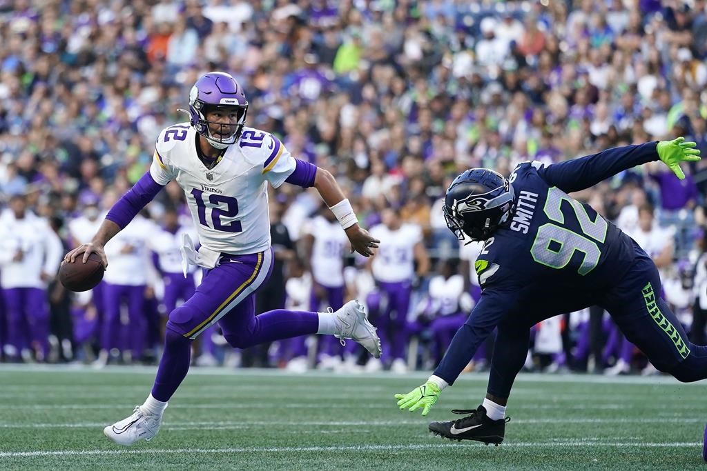 Drew Lock throws 2 touchdown passes to lead Seahawks to a 24-13 win ...