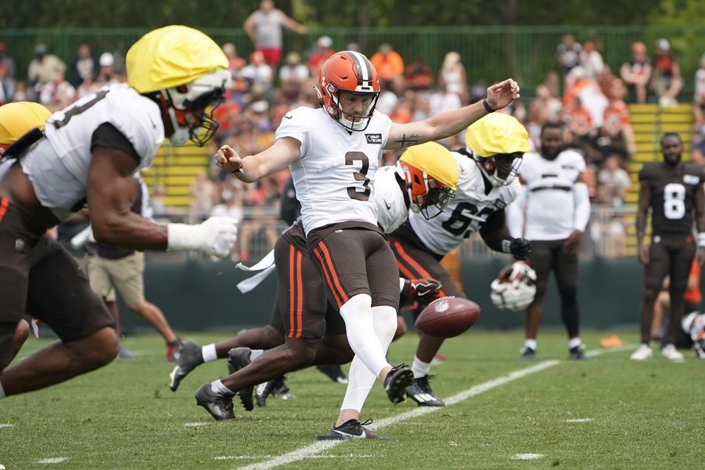 Browns insist they believe in kicker Cade York despite preseason misses ...