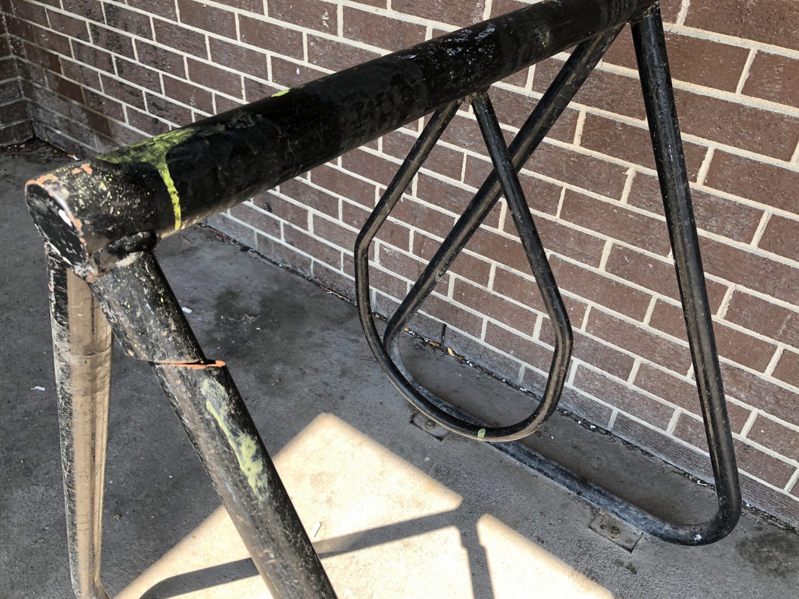 Damaged bike rack warning raises theft concerns – Winnipeg Free Press