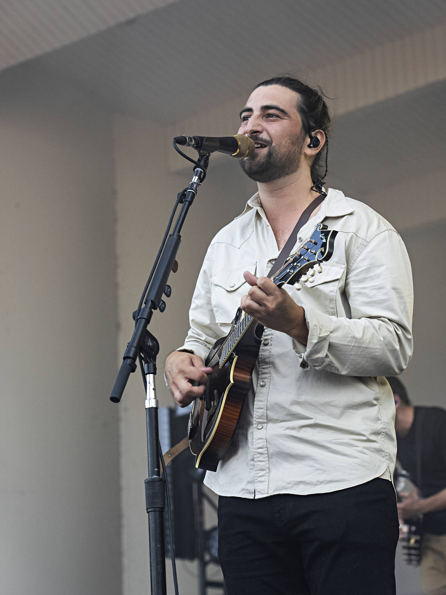 In brief: Noah Kahan, Ray Wylie, Hayes Carll and James McMurtry ...