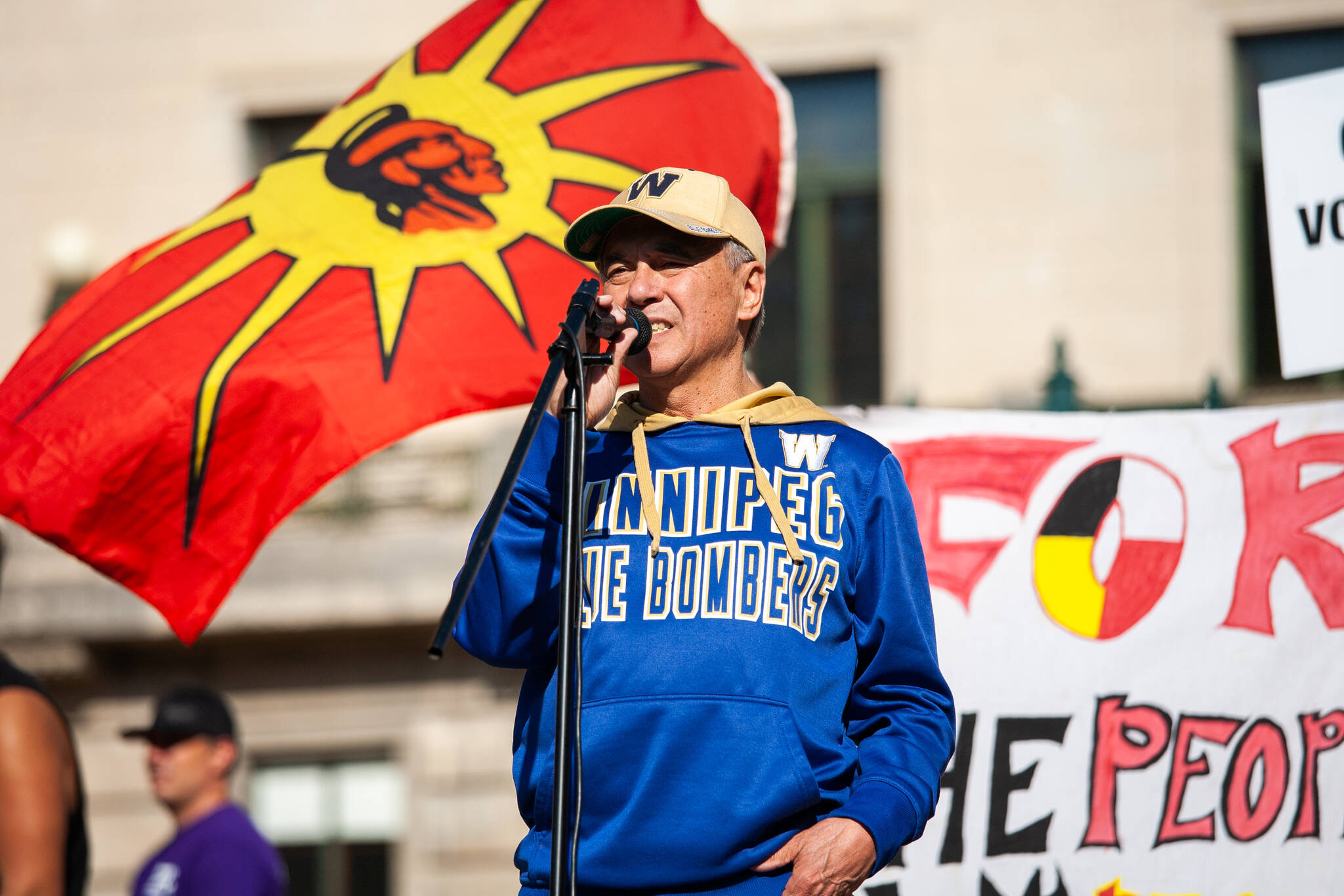 Rejected leadership candidate back with PCs – Winnipeg Free Press