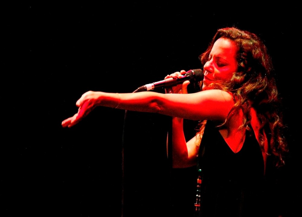 On ‘João’, Brazilian singer Bebel Gilberto honors her late father ...