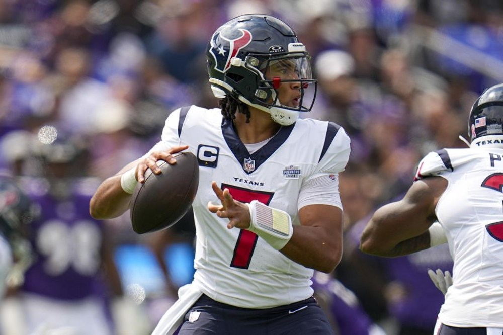 Houston rookie C.J. Stroud’s first NFL completion was a pass to himself ...