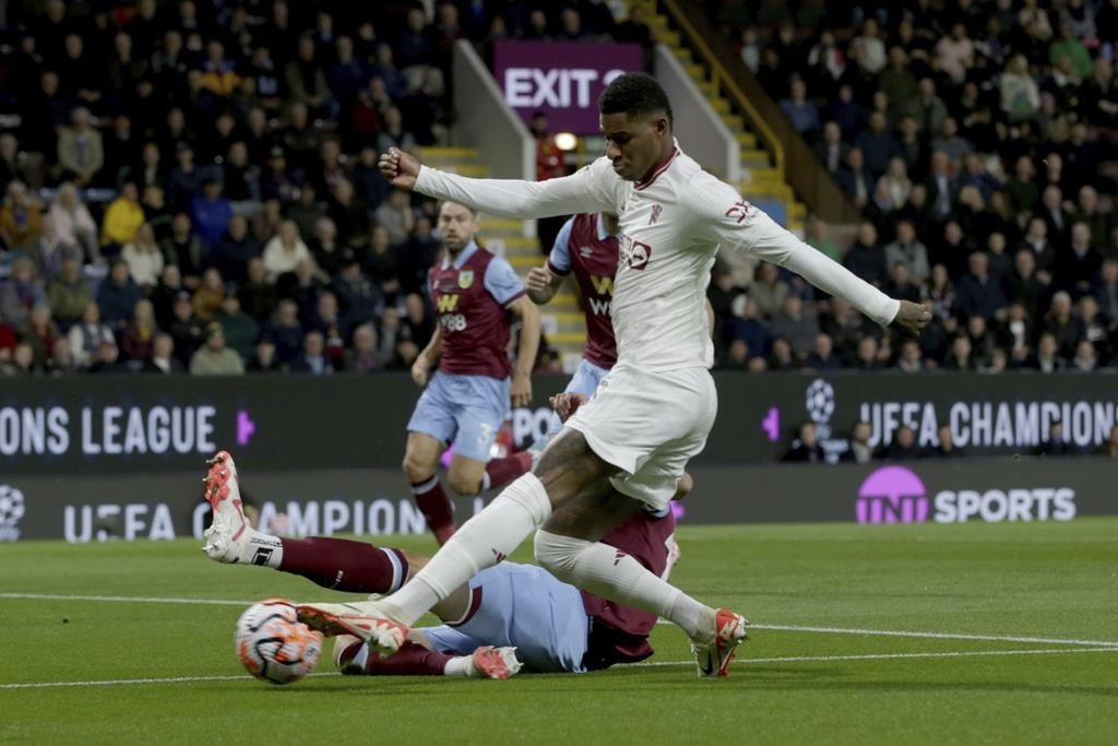 Evans and Fernandes combine as Man United secure victory in ‘must-win ...