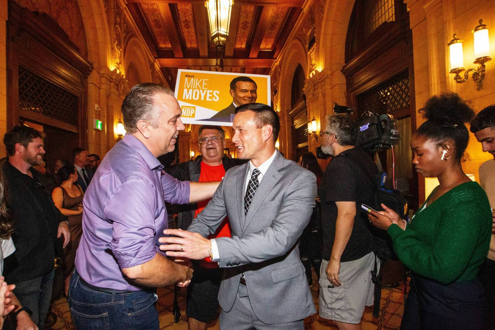 NDP rookie defeats Tory cabinet minister Squires in Riel – Winnipeg ...