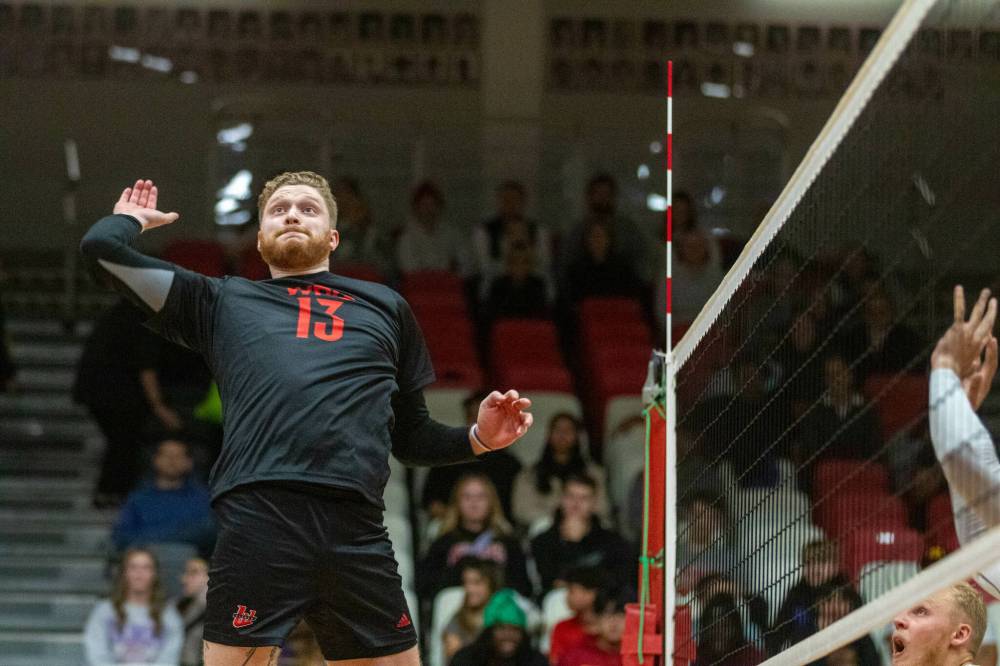 U of W’s Duncan back on volleyball court after two-year absence ...