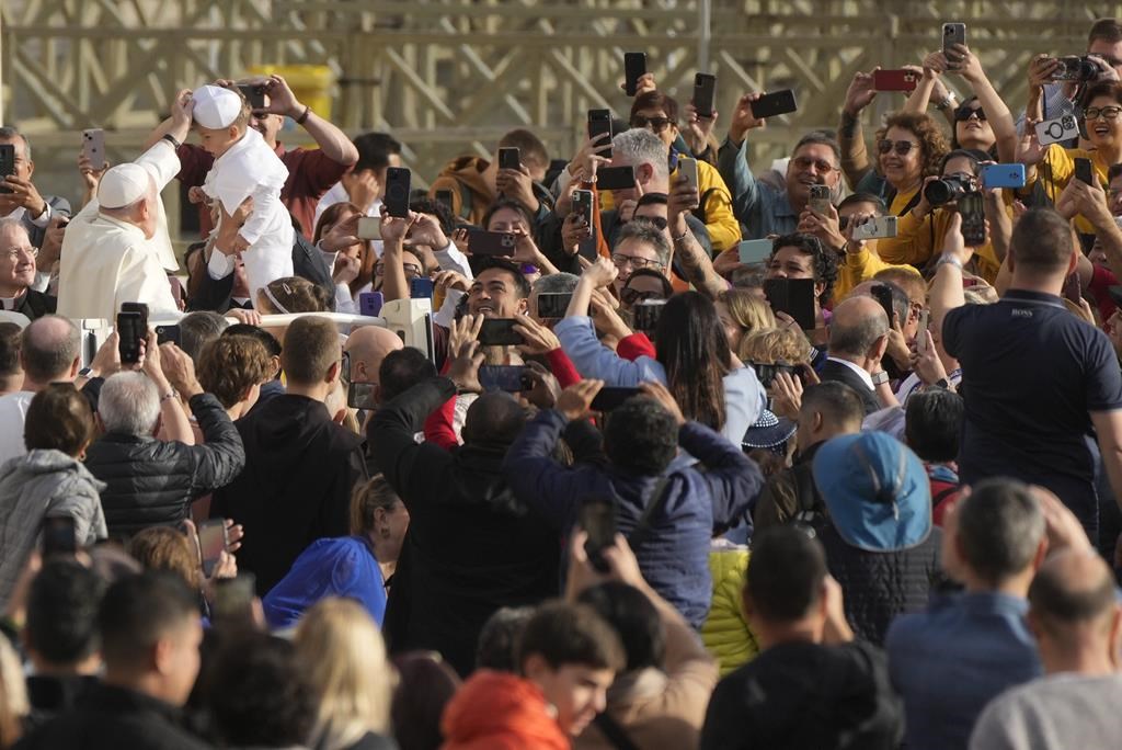 Vatican plans to gradually replace car fleet with electric vehicles in ...