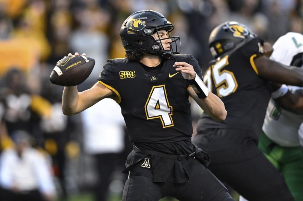 Spurned by NCAA, No. 18 James Madison will need focus as it faces ...