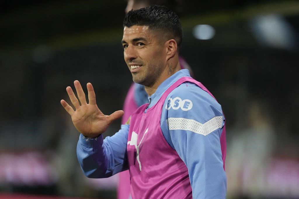 Luis Suárez wins the golden ball as the Brazilian league’s best player ...