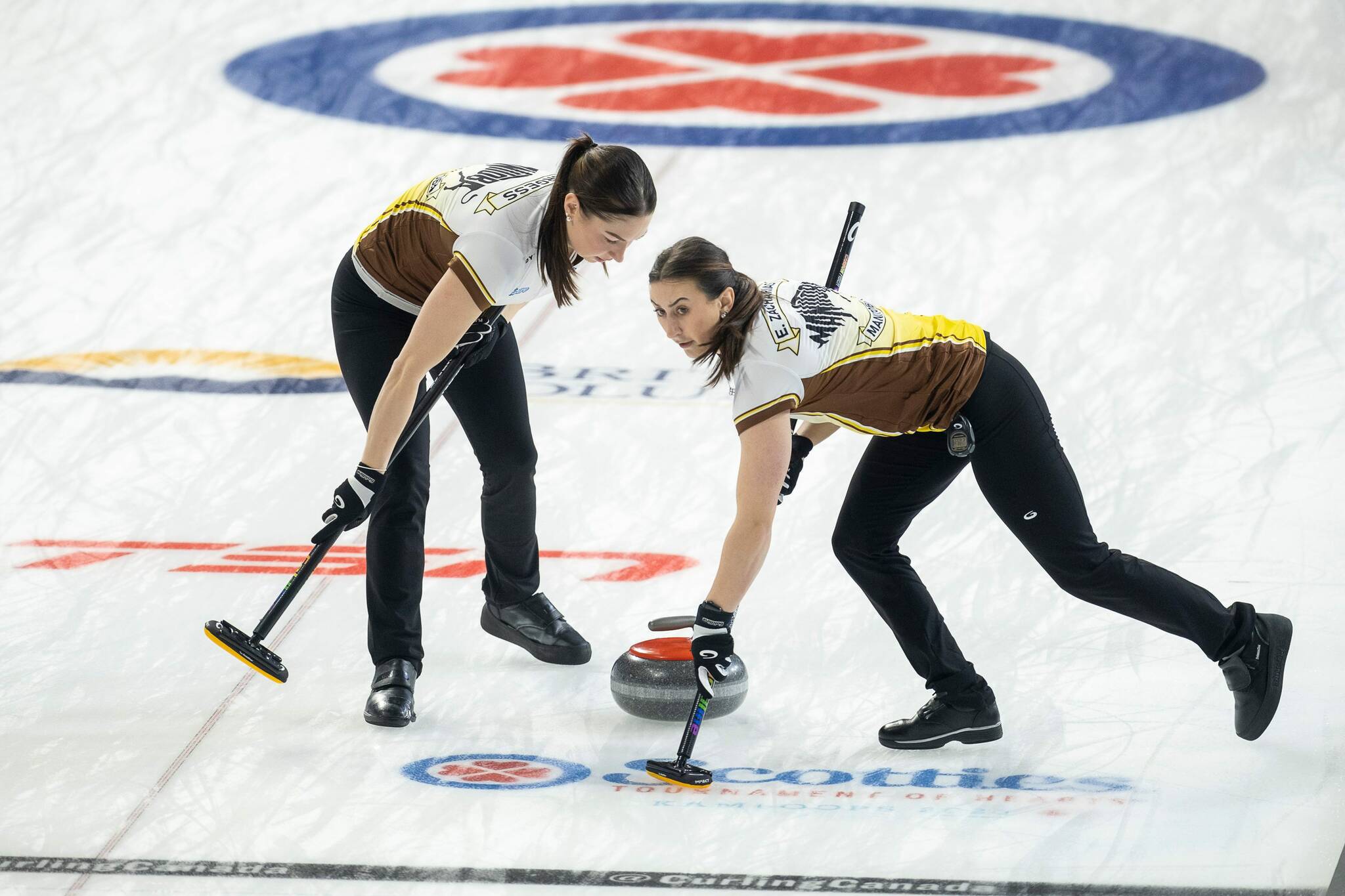 Team Jones keeps on rolling – Winnipeg Free Press