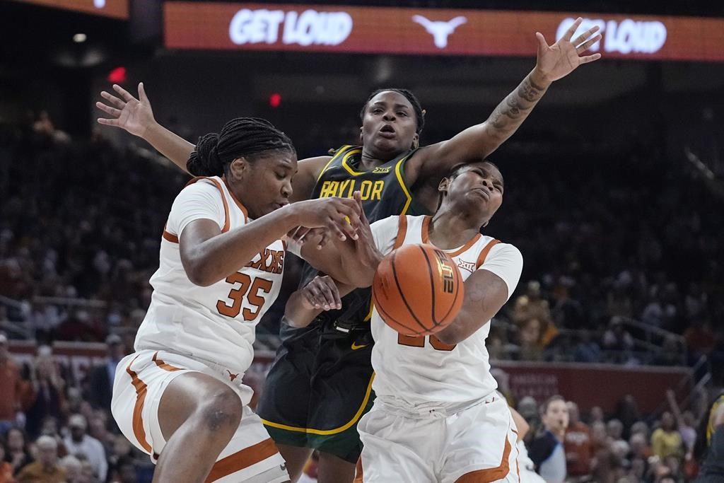 Walker and No. 10 Baylor open Big 12 play with big 85-79 win at No. 5 ...