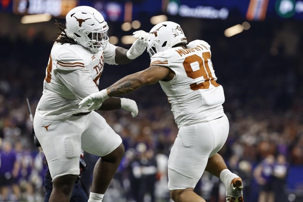 Pressuring Penix problematic for Texas’ highly touted defensive line at ...