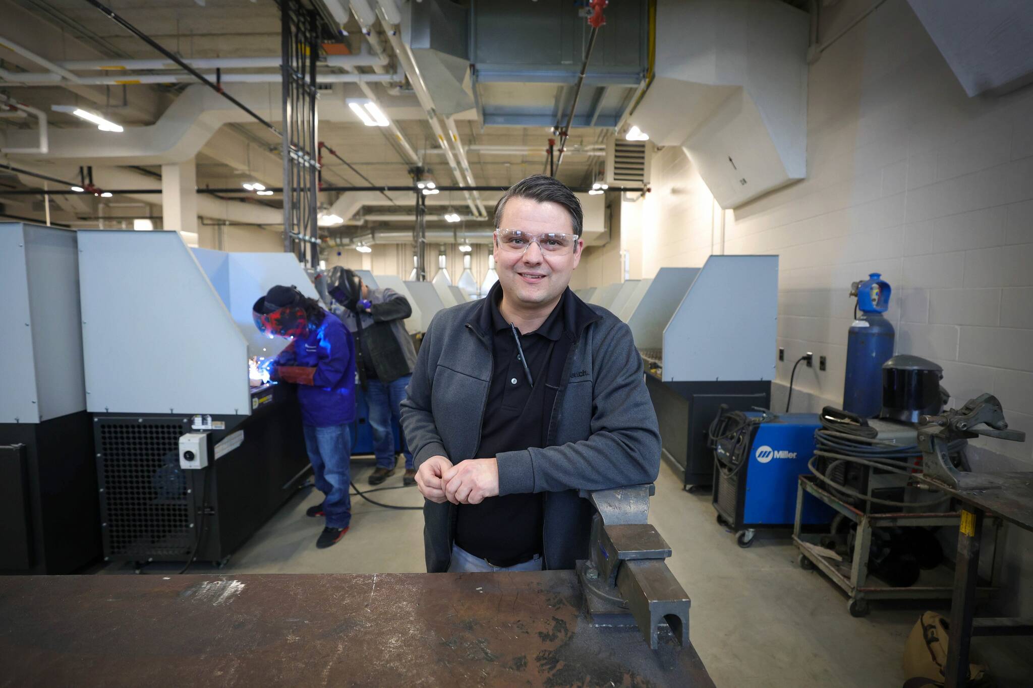 Tec Voc unveils new $4.3-M aerospace training facility – Winnipeg Free ...