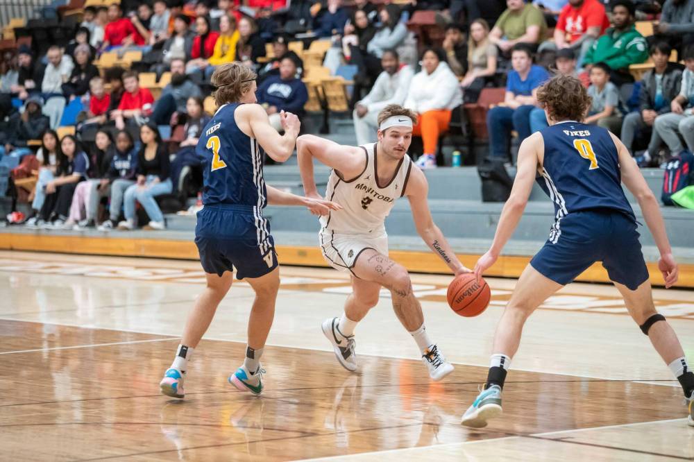 Hildebrandt steals the show vs. Vikes – Winnipeg Free Press