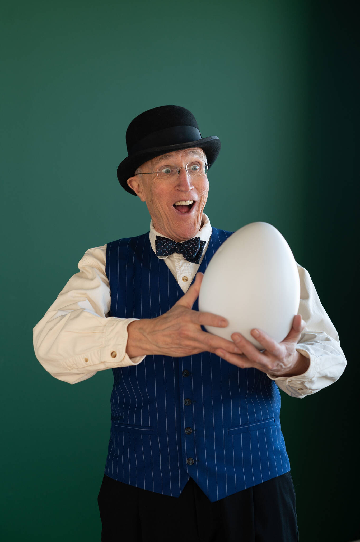 The Whistling Egg Man has arrived – Winnipeg Free Press