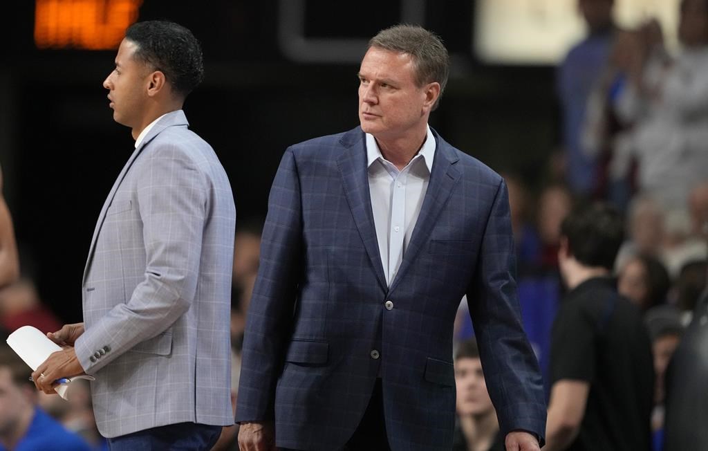 Tre King helps No. 23 Iowa State top No. 7 Kansas 79-75 – Winnipeg Free ...