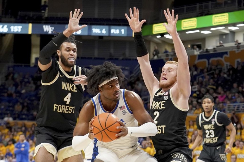 Carrington scores 24 points, Leggett adds 22, Pitt rallies to beat Wake ...