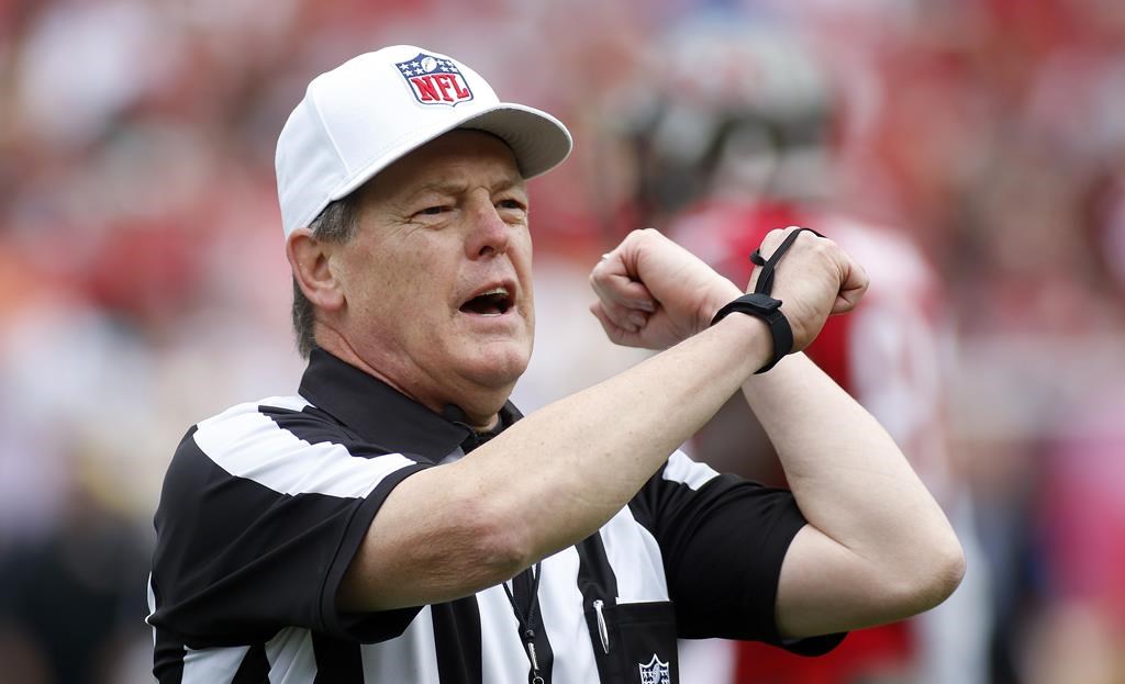 Who is the Super Bowl referee for the Chiefs vs. the 49ers? How do NFL ...
