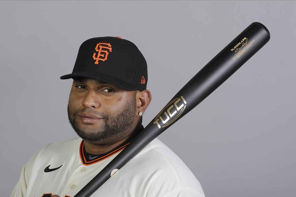 Sandoval returning to Giants on minor league deal as he attempts to ...