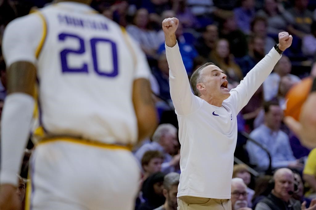 Tyrell Ward’s last-second shot lifts LSU over No. 17 Kentucky 75-74 ...