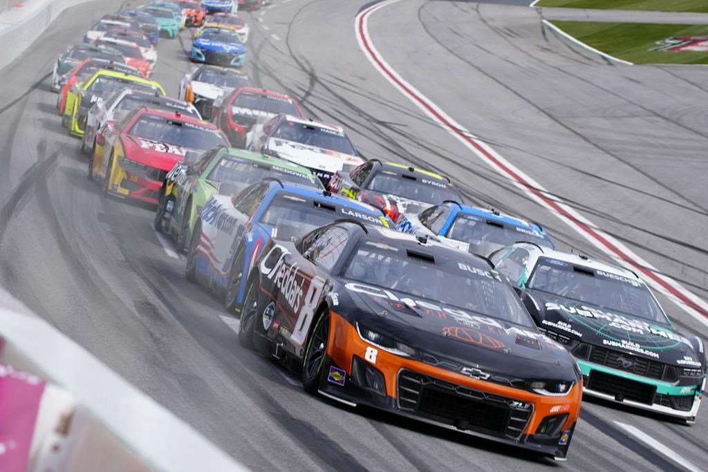 Daniel Suarez edges Blaney, Busch in thrilling 3-wide finish to claim ...