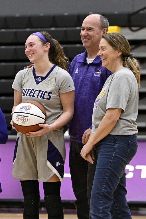 Meet Grace Beyer, the small-school scoring phenom Iowa star Caitlin ...