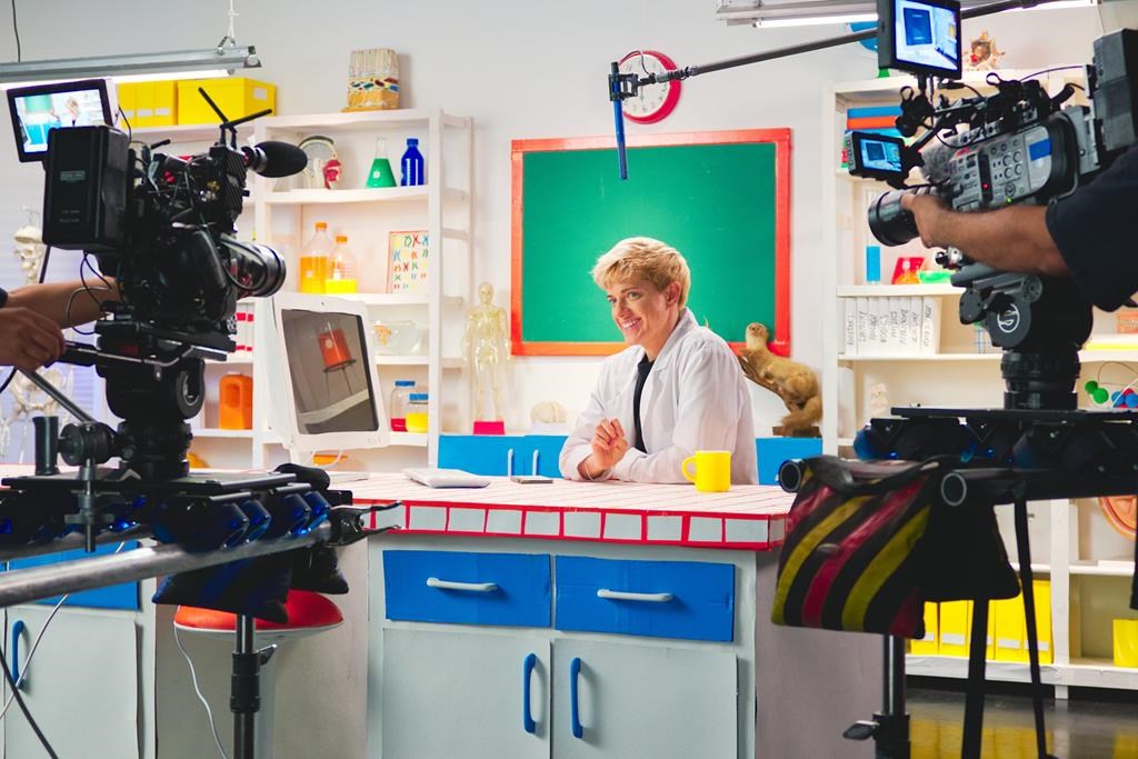 Comedian Mae Martin hopes CBC documentary dispels ‘hysteria’ over ...