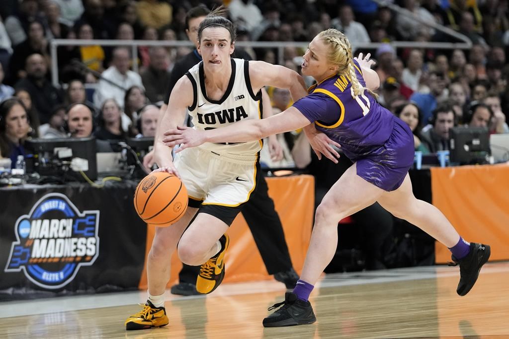Caitlin Clark leads Iowa back to Final Four, scoring 41 points in 94-87 ...