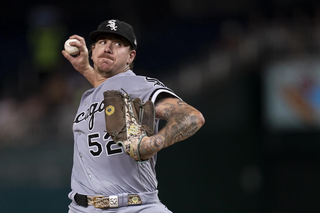 Pitcher Mike Clevinger and Chicago White Sox finalize a $3 million, 1 ...