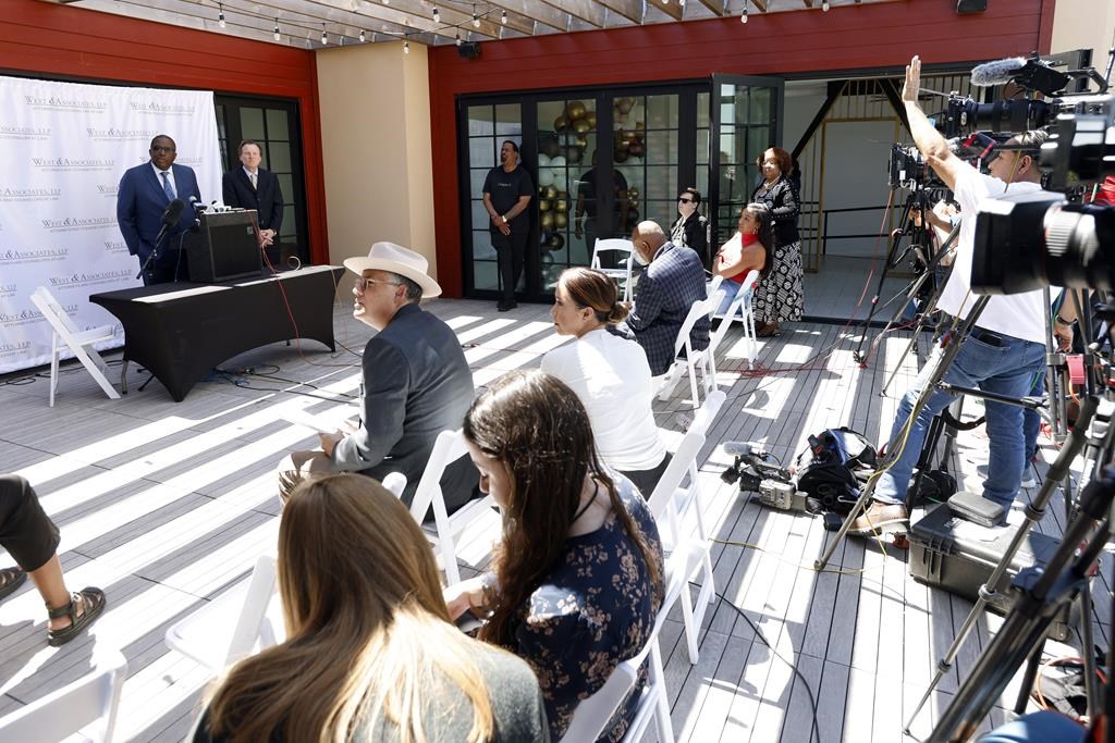 Chiefs’ Rashee Rice was driving Lamborghini in Dallas chain-reaction ...