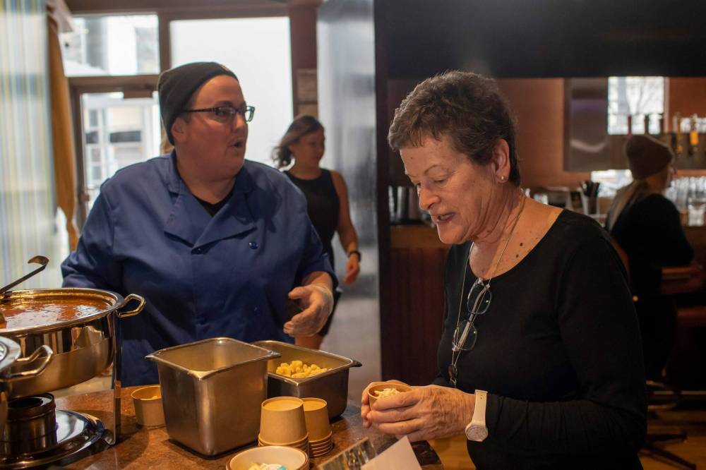 Raise a mug to well-fed kids – Winnipeg Free Press