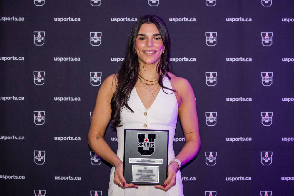 Bisons Surinx earns honours as top female volleyball player in country ...