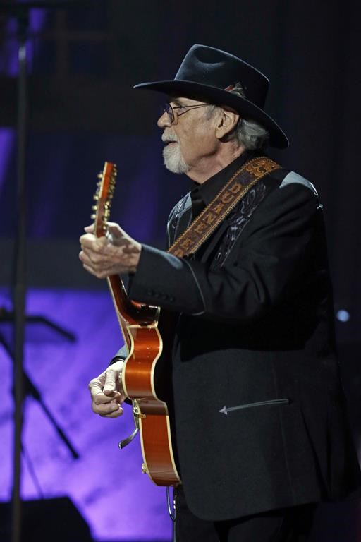 Duane Eddy, twangy guitar hero of early rock, dead at age 86 – Winnipeg ...