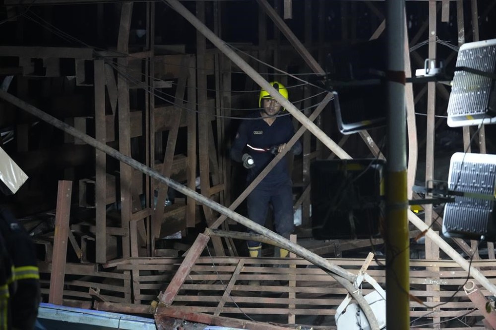 Billboard collapses onto people in Mumbai, India, killing at least 14 ...