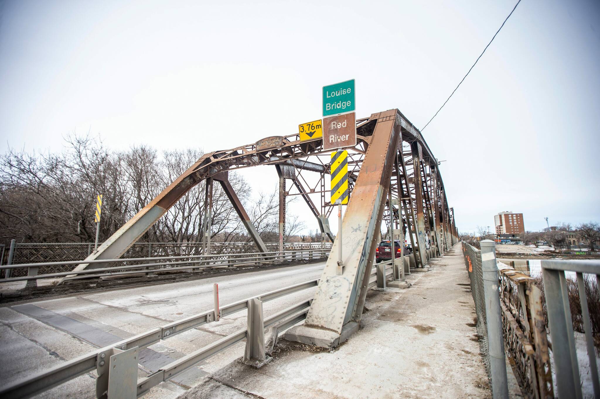 Repair, don’t replace decaying Louise Bridge: city report – Winnipeg ...