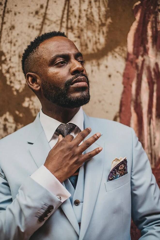 Classically trained actor uses gift of gab to bring the laughs ...