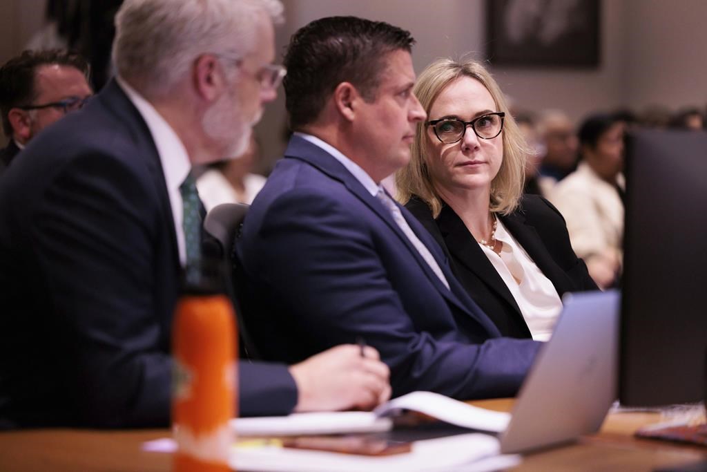 Jury to begin deliberating in murder trial of suburban Seattle officer ...