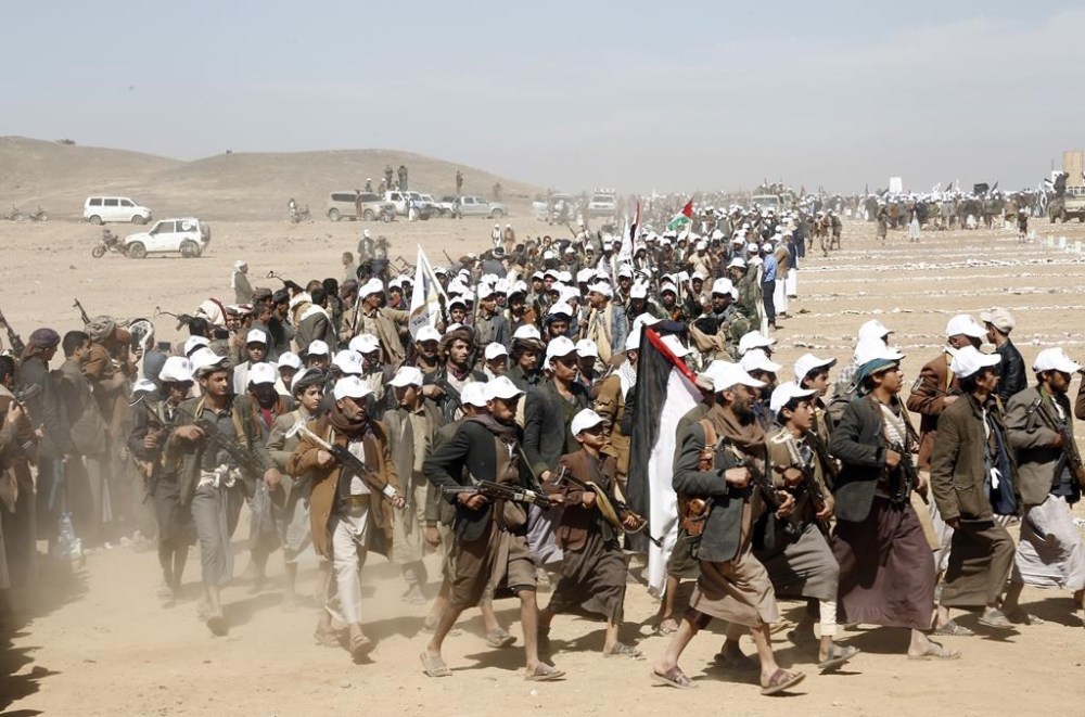 Thousands of Iran-backed fighters offer to join Hezbollah in its fight ...