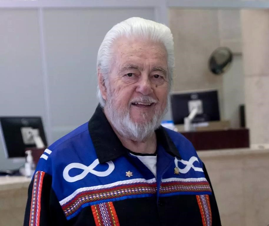 Métis musician and TV host Ray St. Germain, dubbed ‘Winnipeg’s Elvis,’ dies at 83 – Winnipeg ...