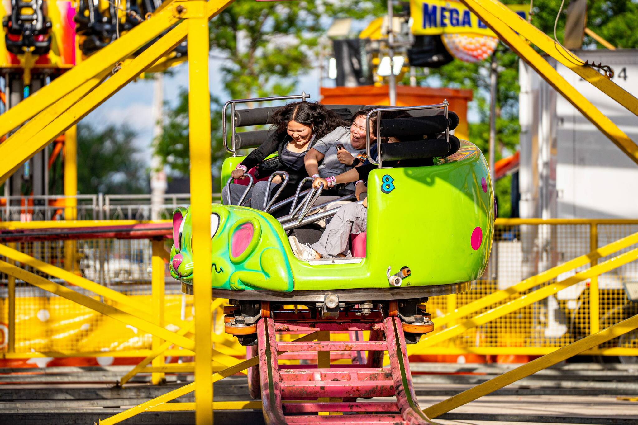 Fans of summer tradition get fill of rides, food, fun at Ex – Winnipeg ...