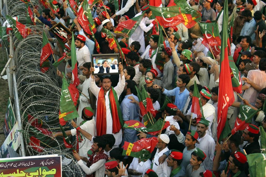 Thousands of supporters of Pakistan’s imprisoned ex-Prime Minister Khan ...