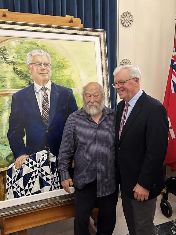 Greg Selinger, former Manitoba premier, is honoured with legislature ...
