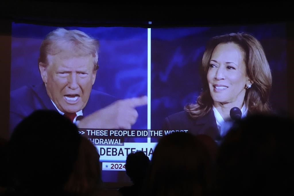 For Harris and Trump, facial expressions did much of the talking during ...