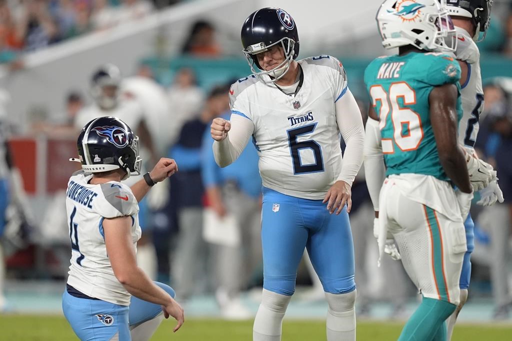 The Titans embrace early bye as chance to regroup with new coach Brian ...