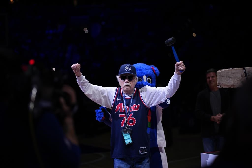 Jack Nicholson, Spike Lee and Billy Crystal set to become basketball ...