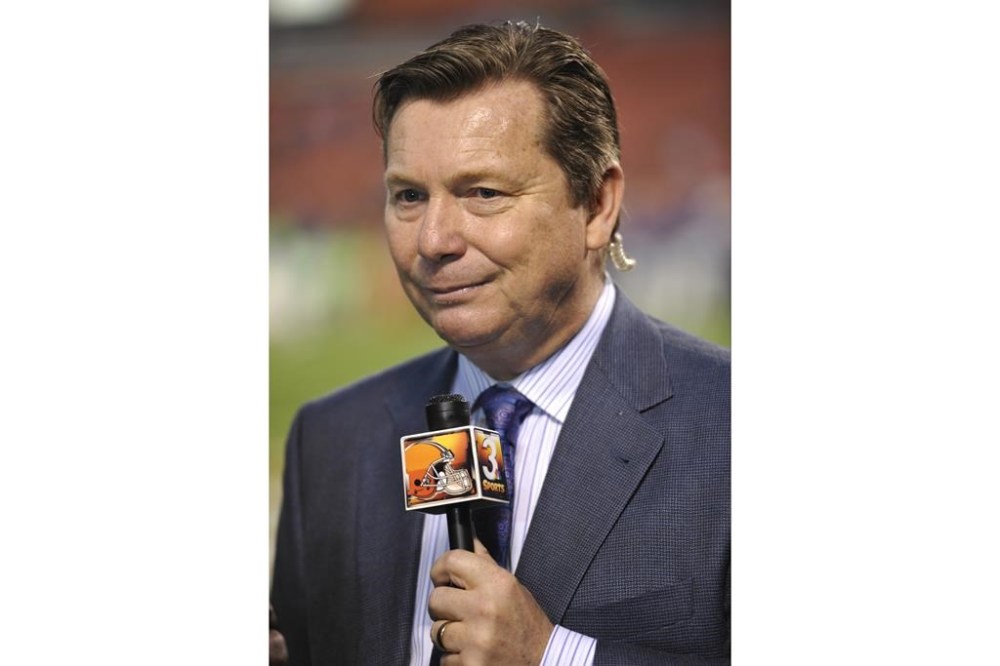 Jim Donovan, Cleveland Browns play-by-play announcer and TV sports ...